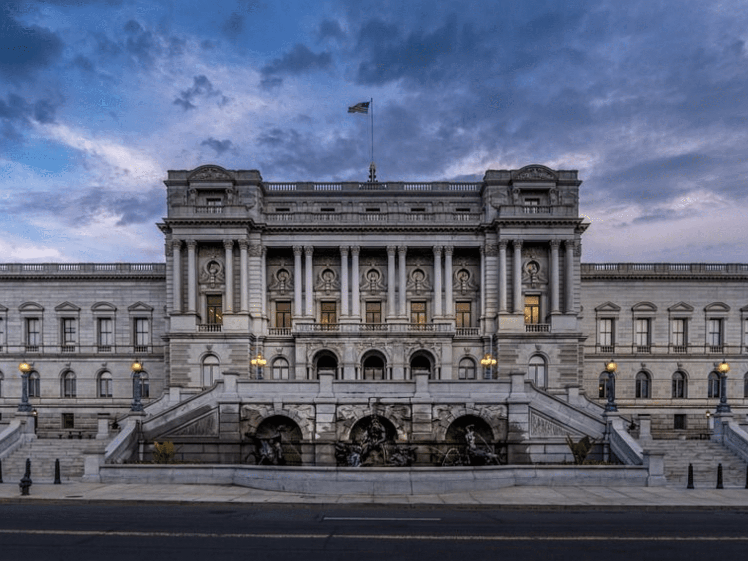 Government IT Use Case For DEX - Almaden.ai - Proactive Insights For A ...